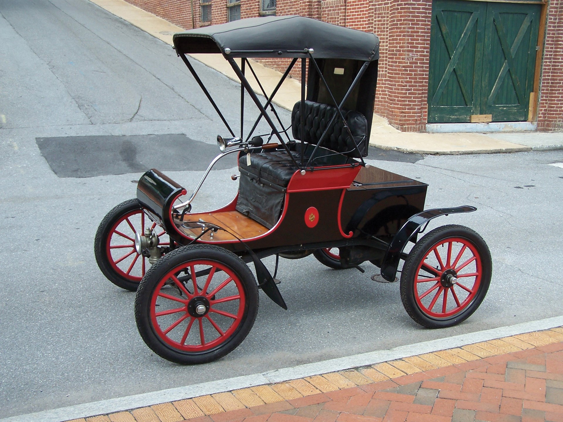 12 novembre 1908 – GM achète Oldsmobile – L'annuel de l'automobile