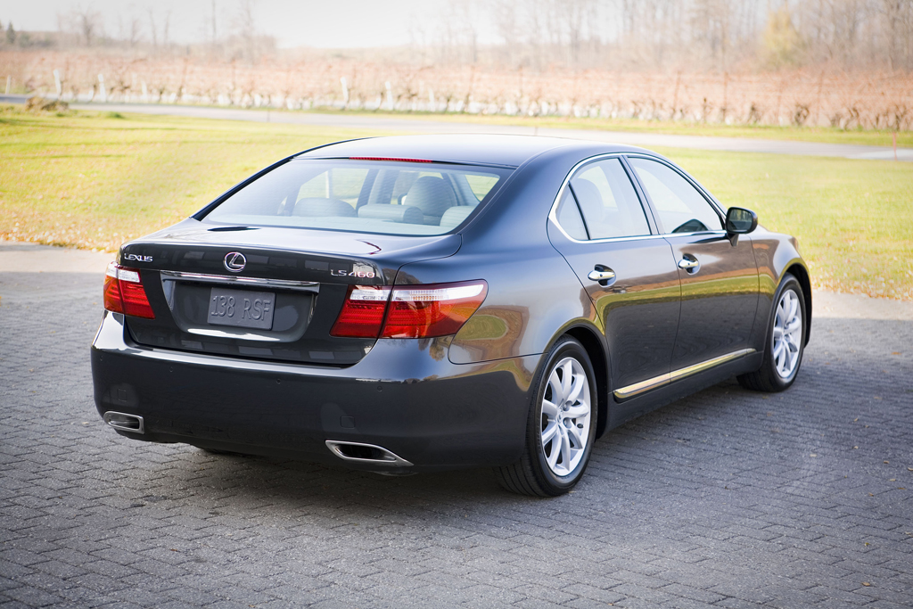 Lexus LS 2012 – L'annuel de l'automobile