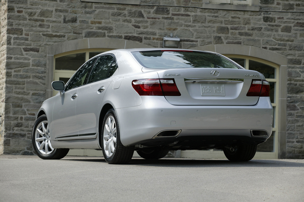 Lexus LS 2012 – L'annuel de l'automobile