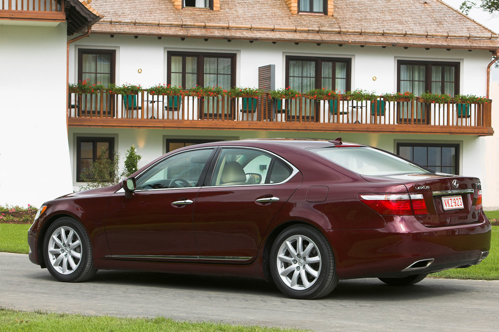 lexus LS460 2007 – L'annuel de l'automobile