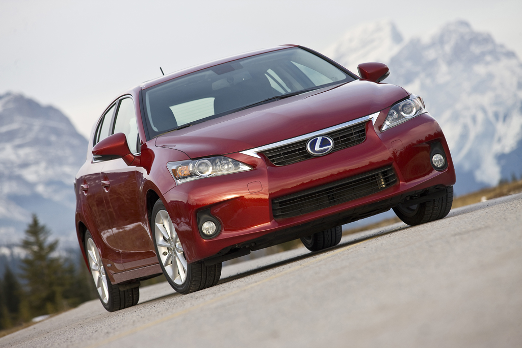 Lexus CT200h 2012 – L'annuel de l'automobile