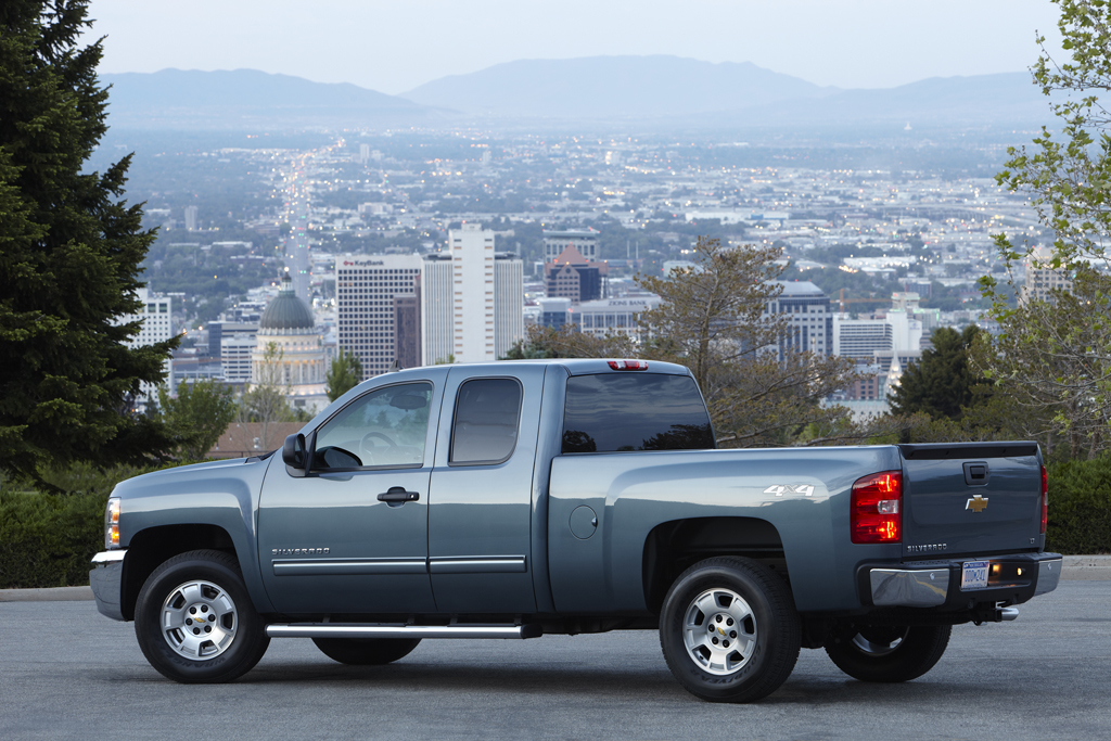 Chevrolet Silverado / GMC Sierra 2012 – L'annuel de l'automobile