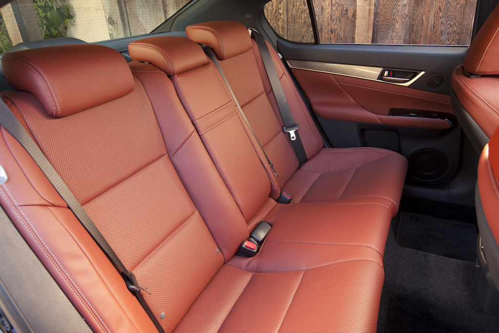Lexus GS 2014 – L'annuel de l'automobile