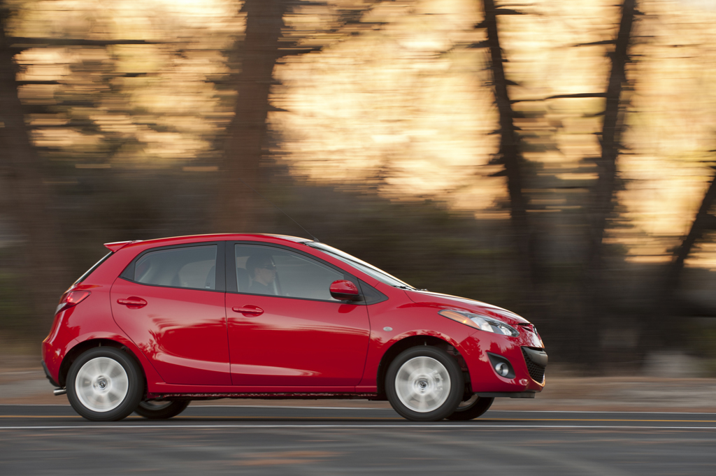 Mazda 2 2014 – L'annuel de l'automobile