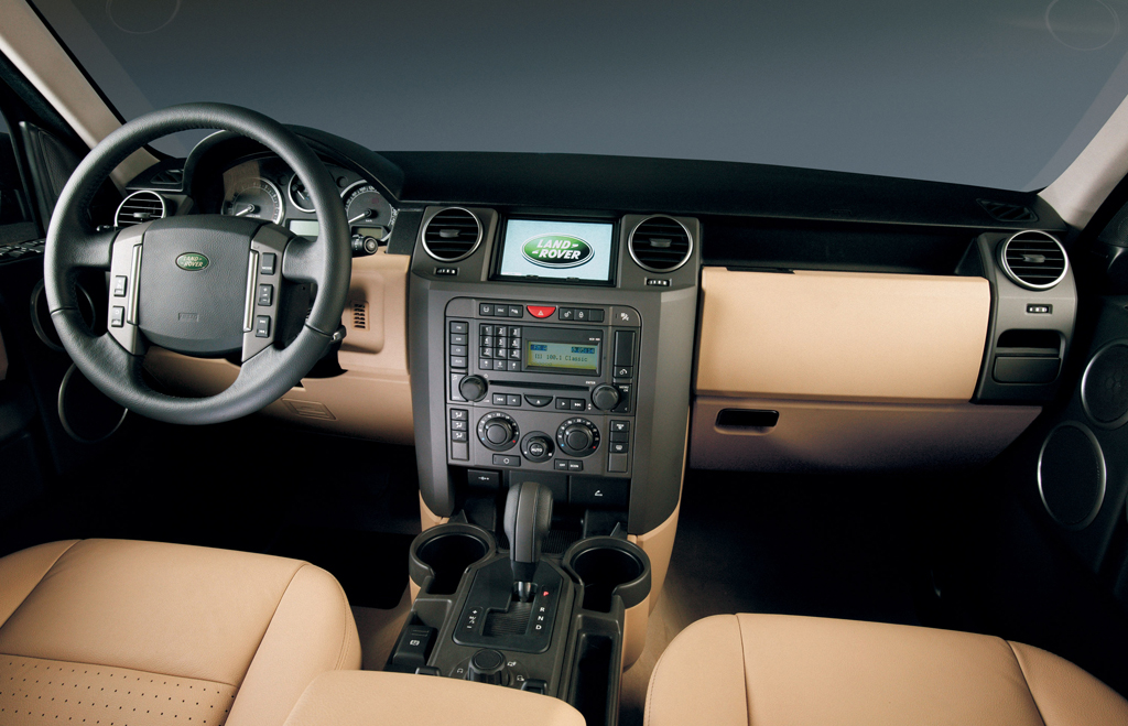 Land Rover LR3 2005 – L'annuel de l'automobile