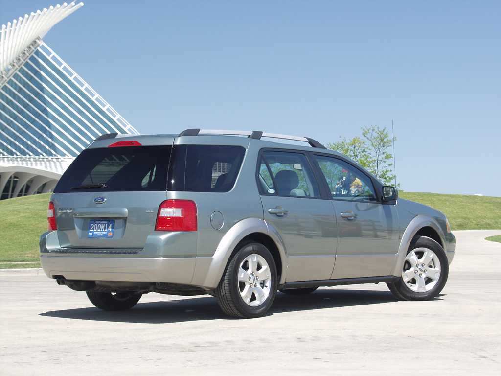 Ford Freestyle 2006 – L'annuel de l'automobile