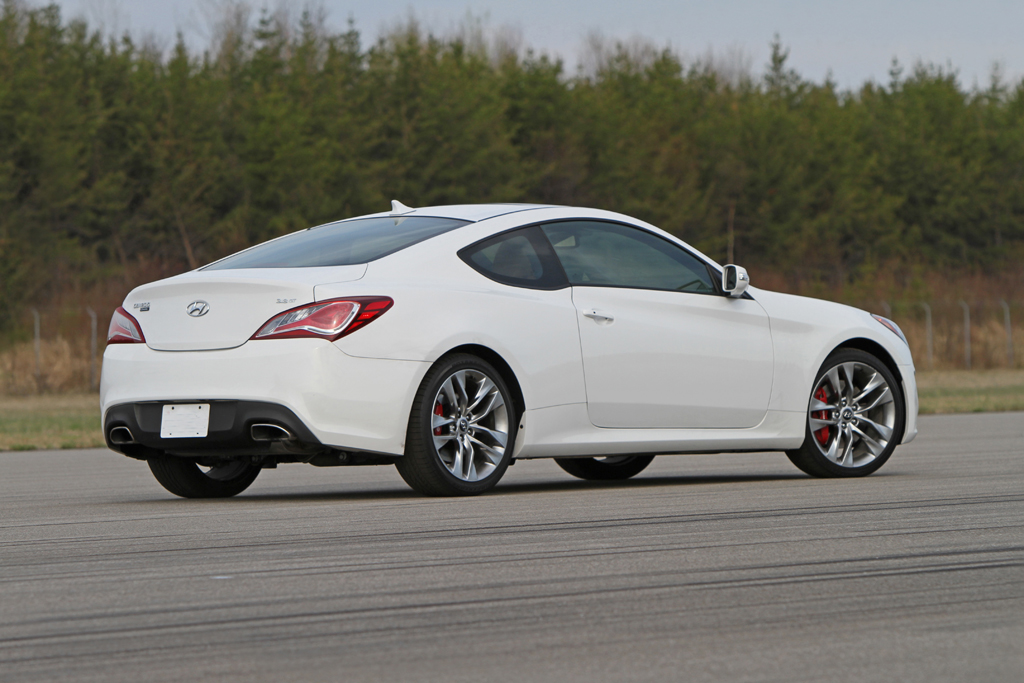 hyundai Genesis Coupe 2015 – L'annuel de l'automobile