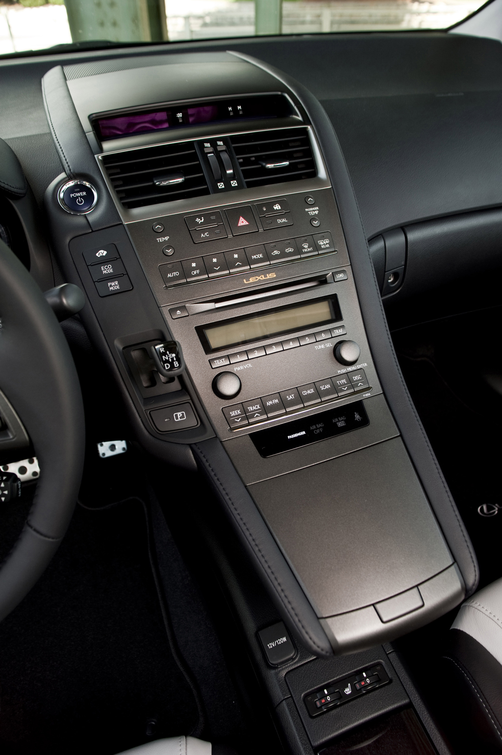 Lexus HS 250h 2012 – L'annuel de l'automobile