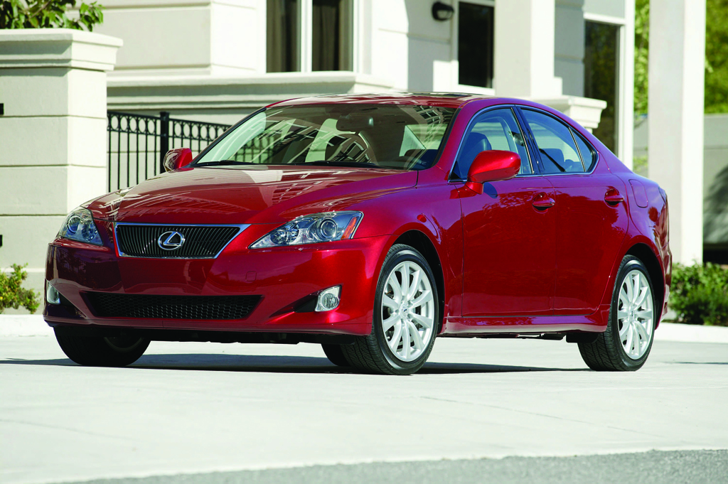 Lexus IS 2008 – L'annuel de l'automobile