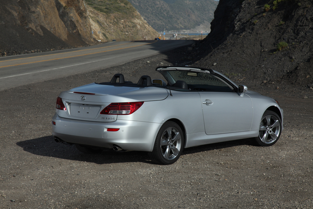 Lexus HS 250h 2012 – L'annuel de l'automobile