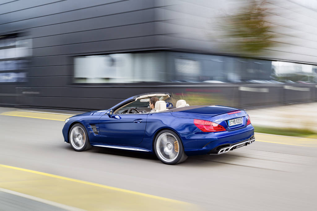 Mercedes-Benz Classe SL 2017 – L'annuel de l'automobile