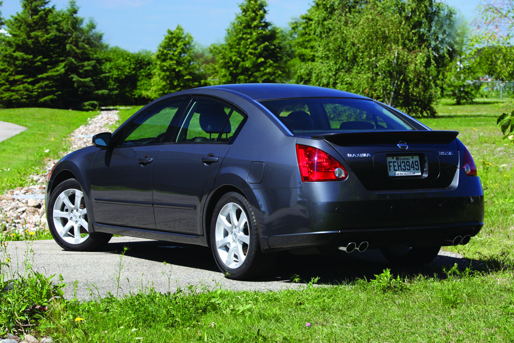Nissan Maxima 2008 – L'annuel de l'automobile