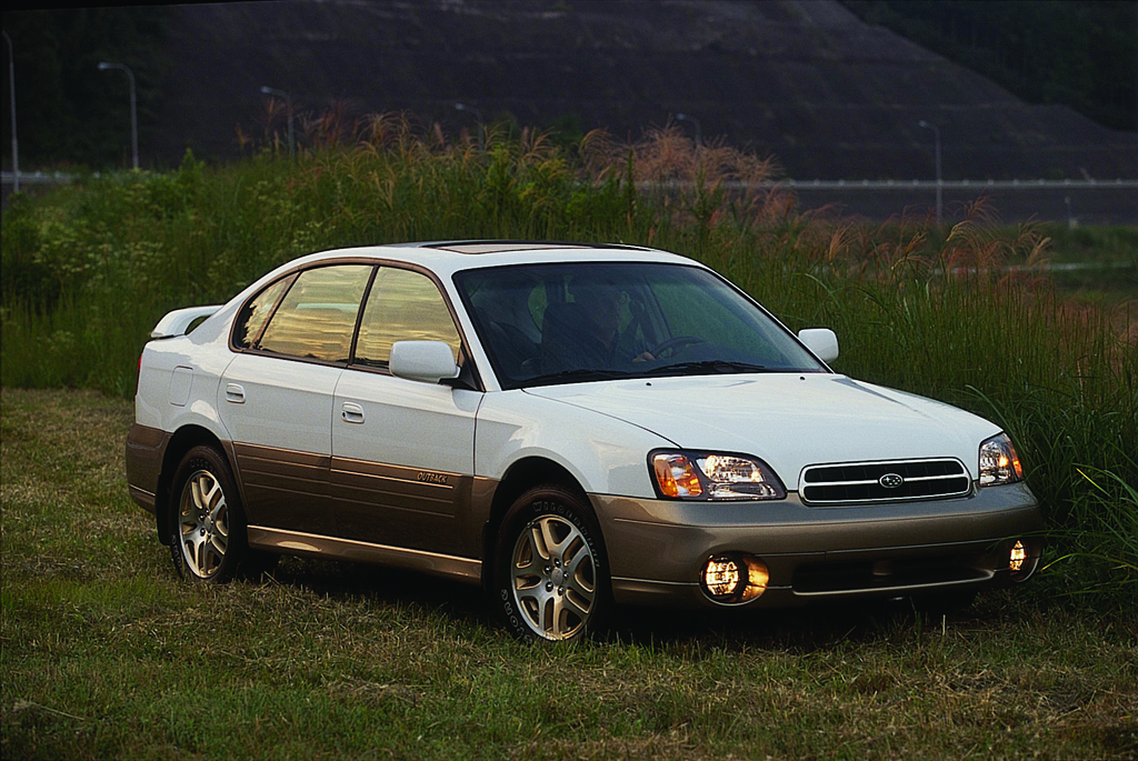 Subaru Legacy 2010 – L'annuel de l'automobile