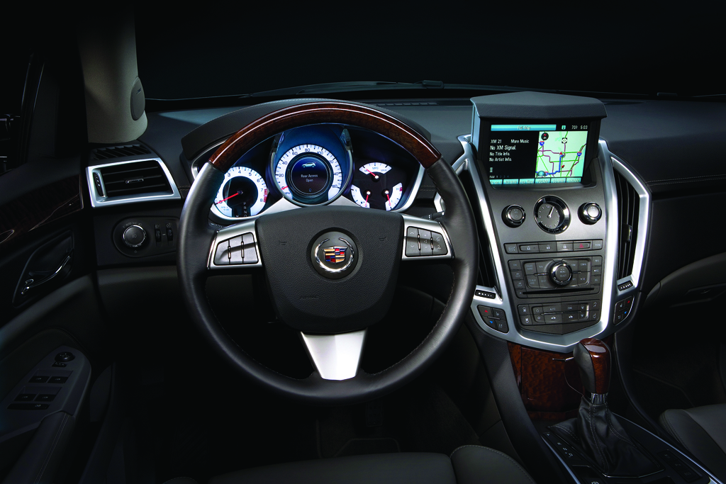 Cadillac SRX 2010 – L'annuel de l'automobile