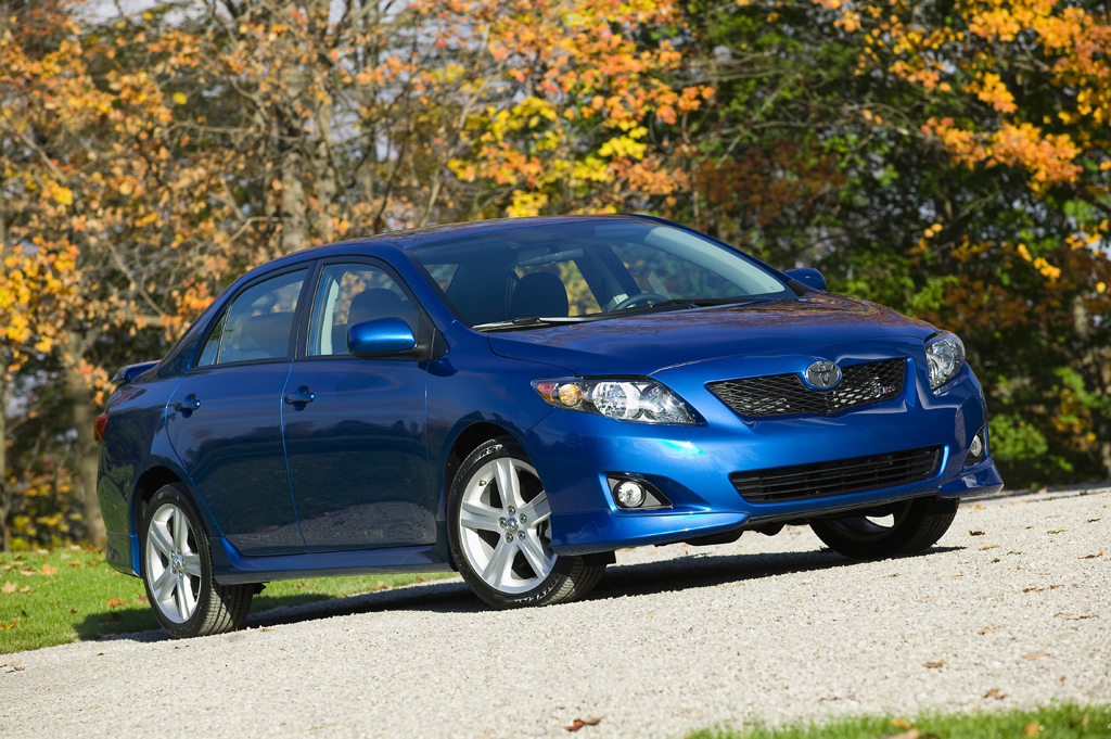 Toyota Corolla 2013 – L'annuel de l'automobile