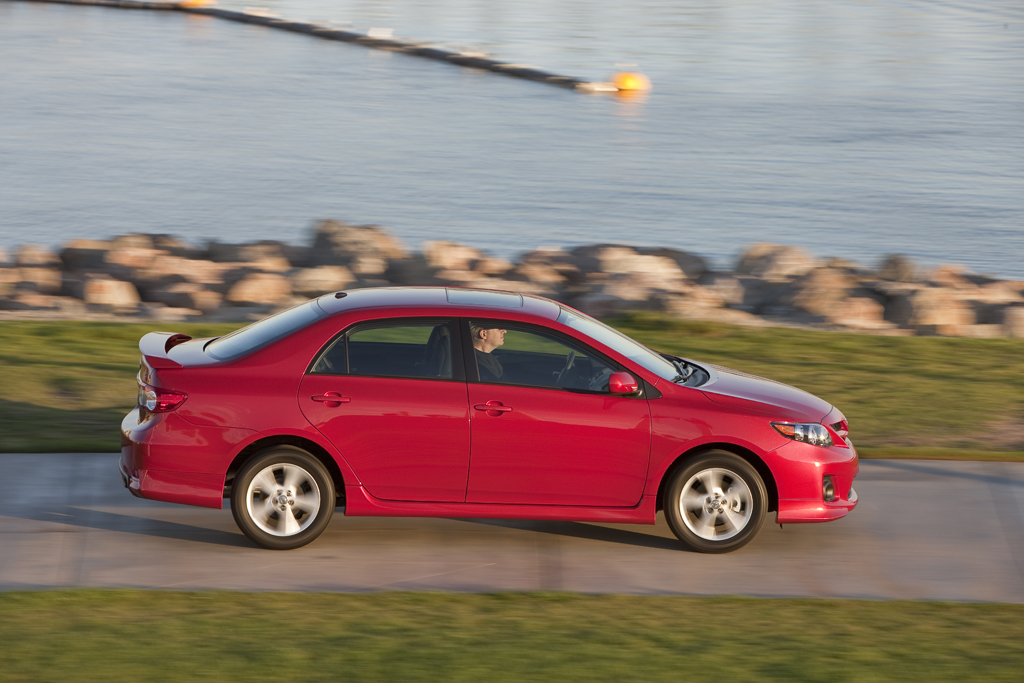 Toyota Corolla 2012 – L'annuel de l'automobile