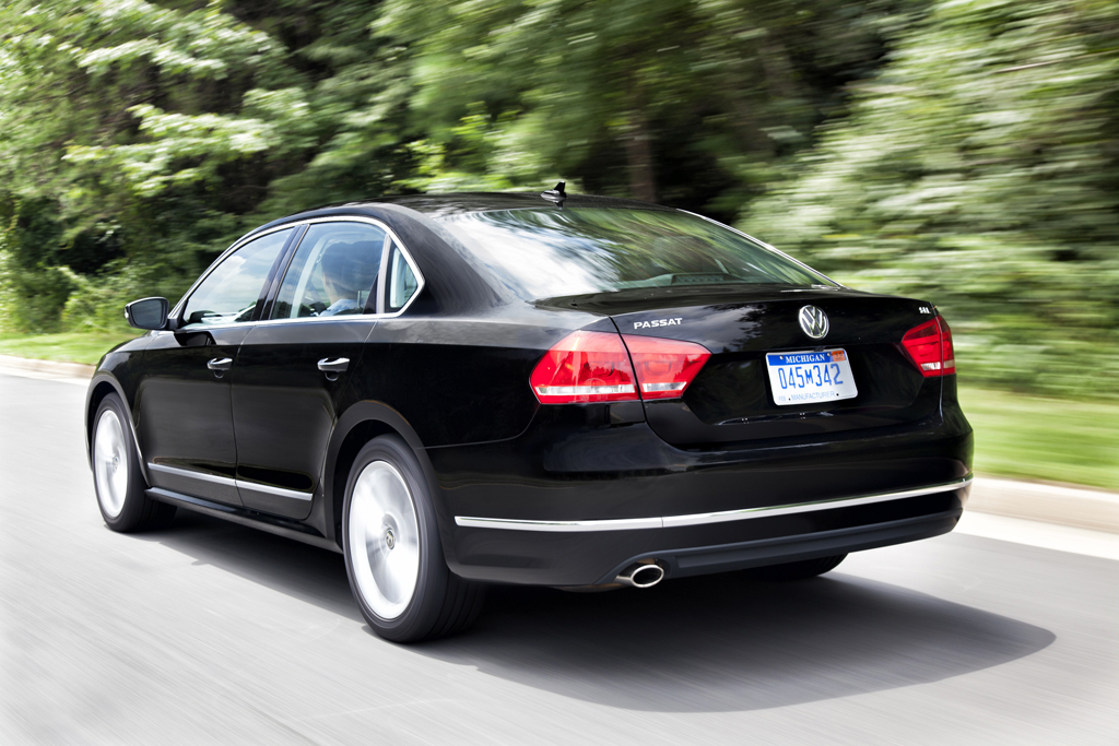 Volkswagen Passat 2014 – L'annuel de l'automobile