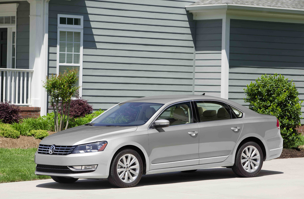 Volkswagen Passat 2014 – L'annuel de l'automobile