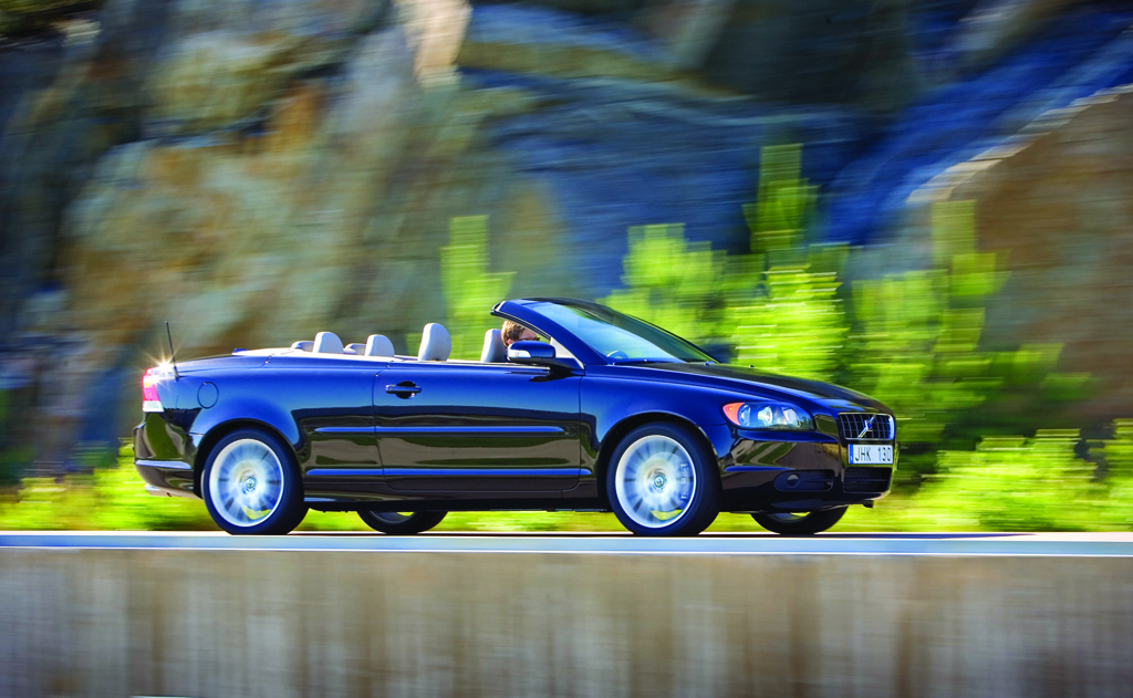Volvo C70 2008 – L'annuel de l'automobile