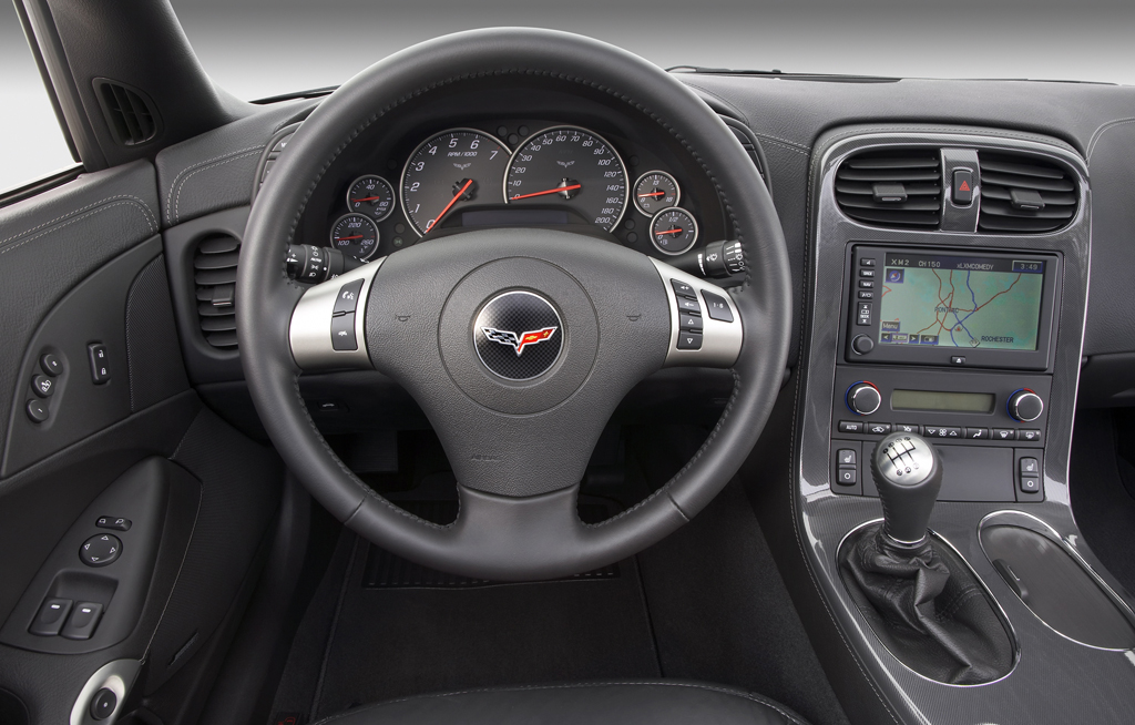 Chevrolet Corvette 2012 – L'annuel de l'automobile