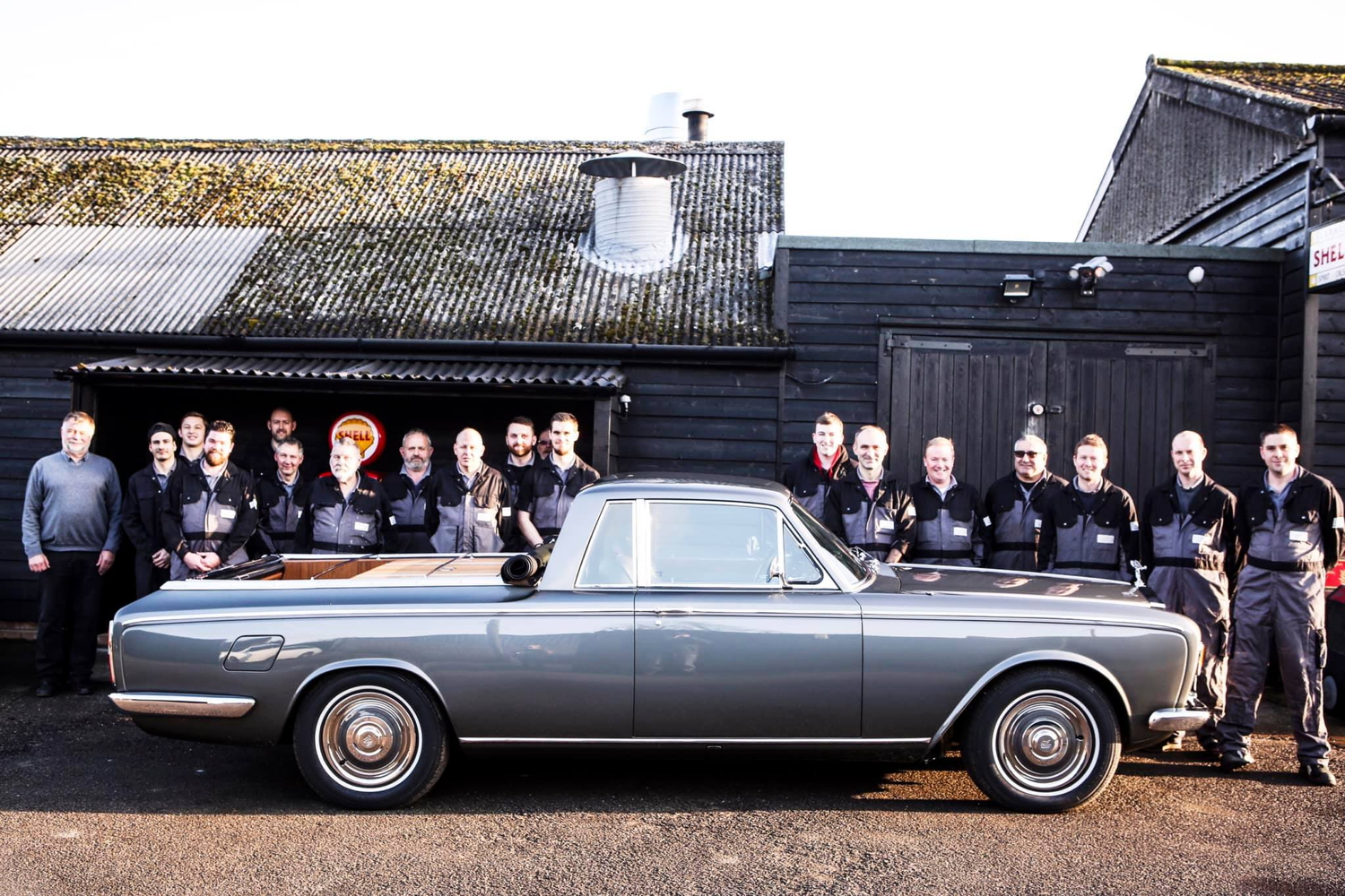 Une Rolls-Royce Silver Shadow Pick Up 1967 pour aller aux courses – L ...