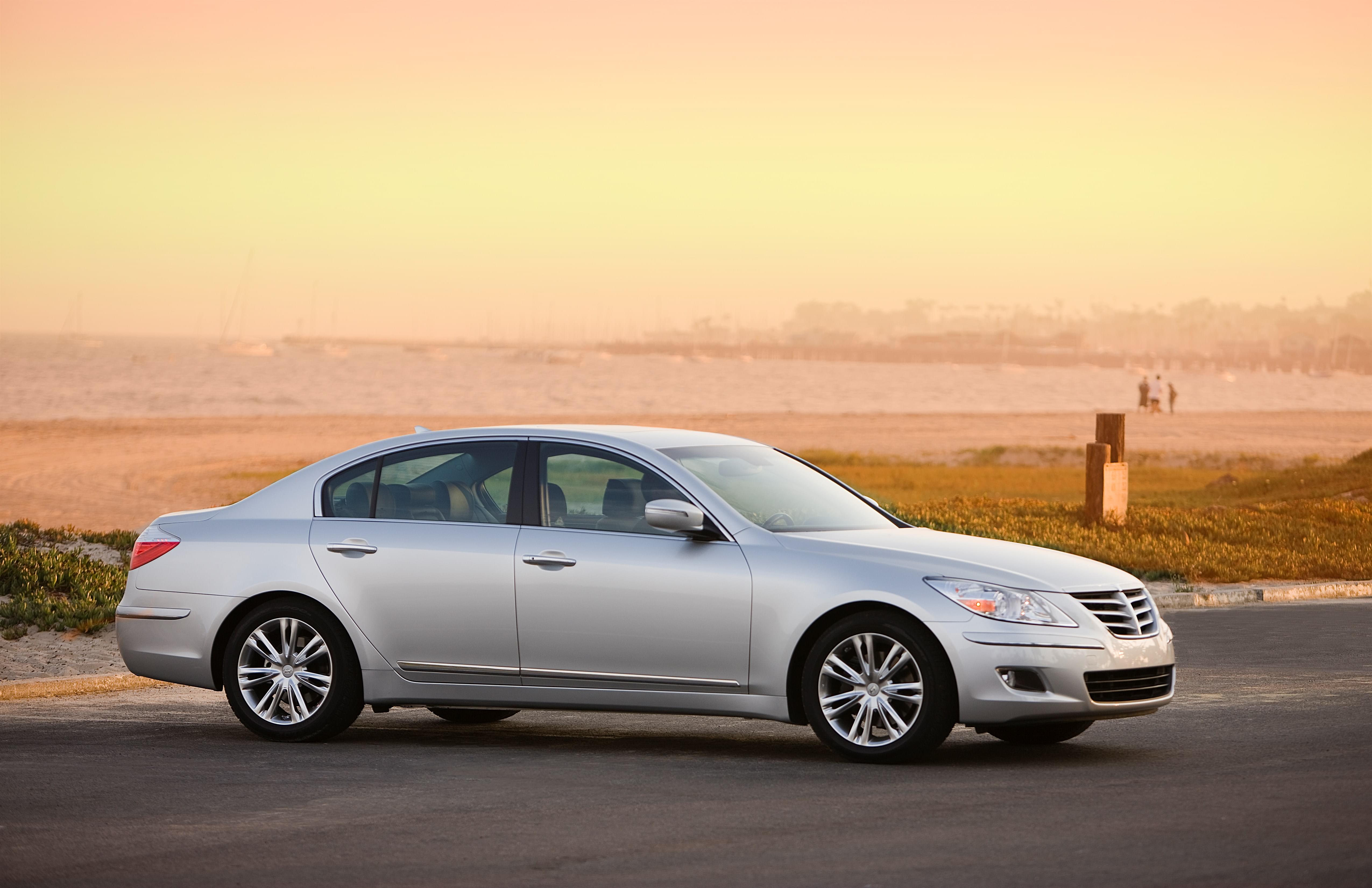 hyundai Genesis 2009 - 2012, Hyundai Genesis 2011 - 2013 – L'annuel de ...