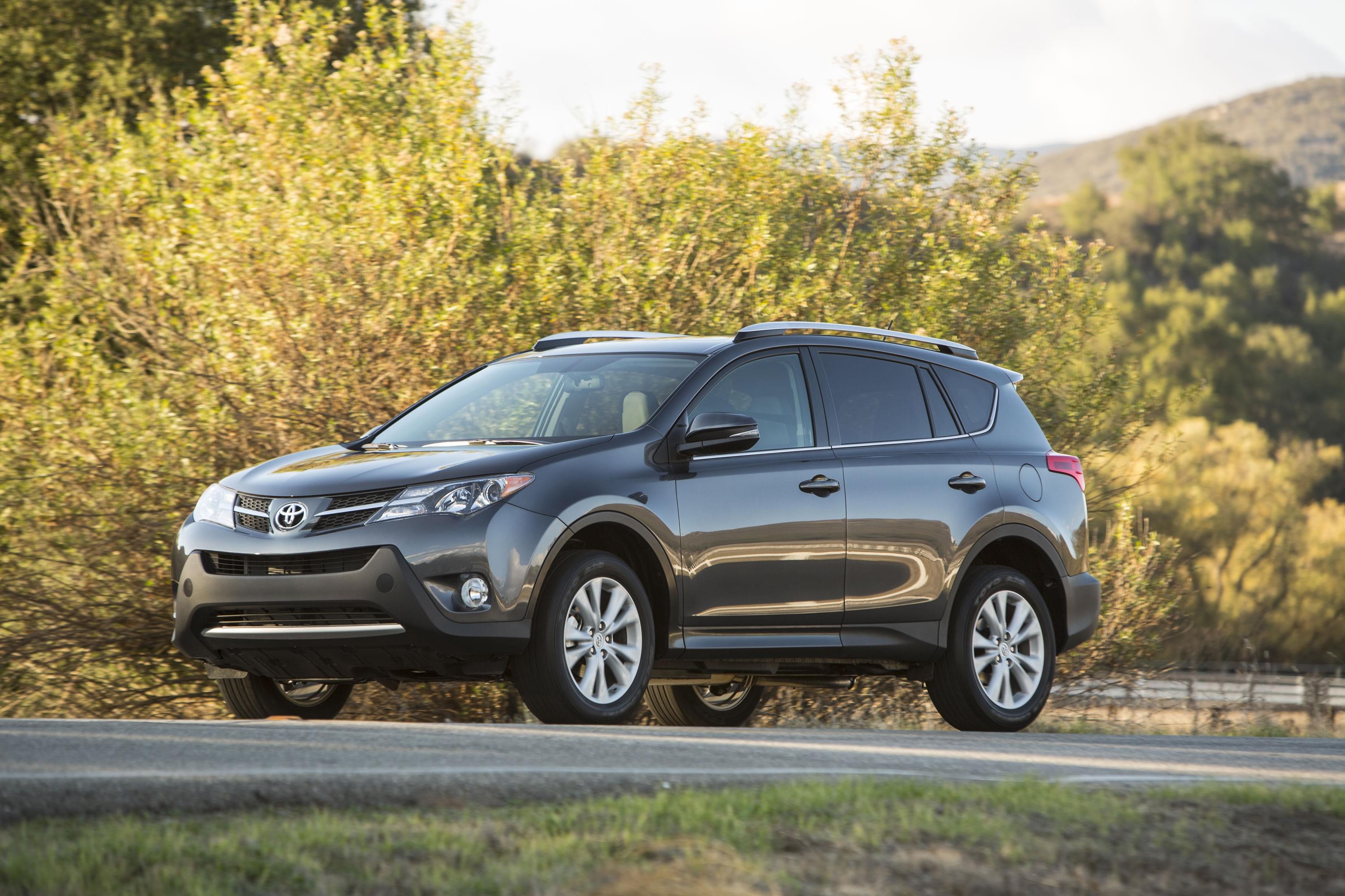 Toyota Rav4 2010 Toyota RAV4 2011 2013 L annuel De L automobile toyota-rav4-2010-toyota-rav4-2011-2013-l-annuel-de-l-automobile
