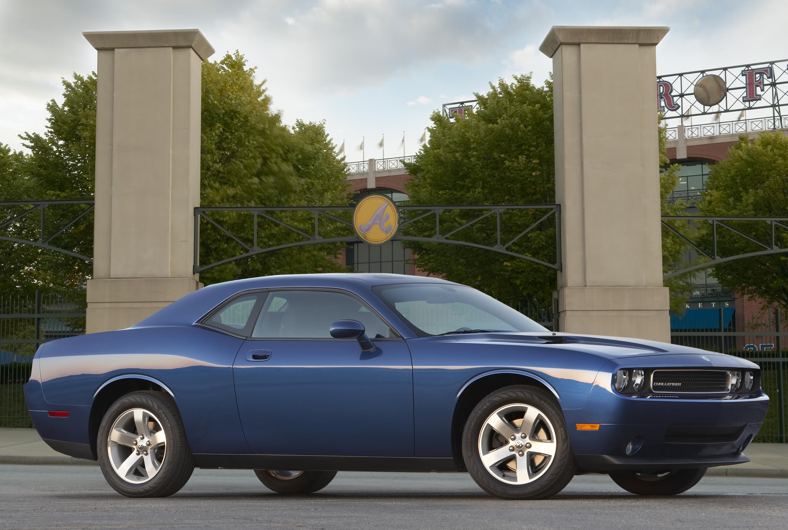 Dodge Challenger 2009 - 2014 – L'annuel de l'automobile