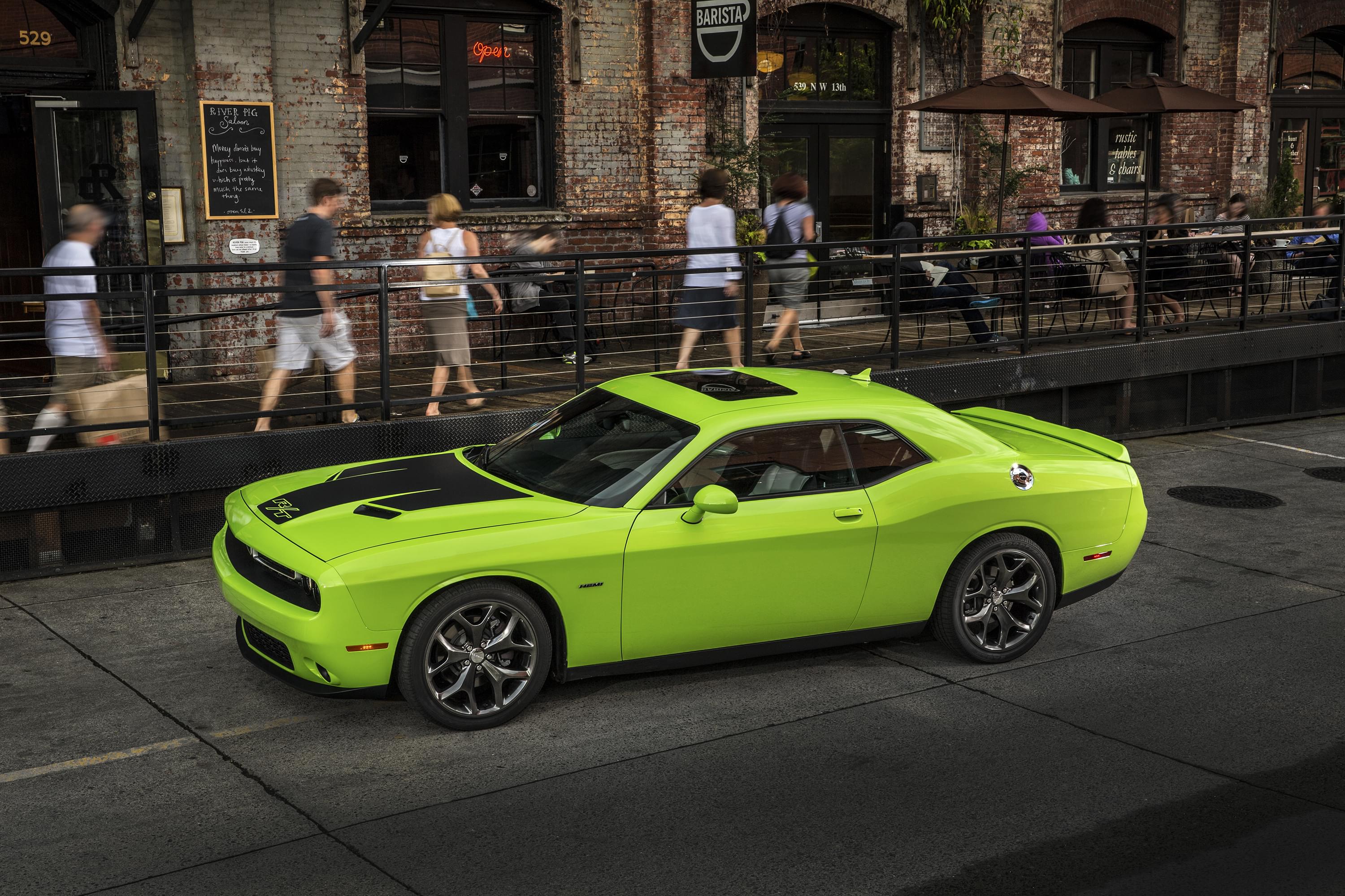 Dodge Challenger 2009 - 2014 – L'annuel de l'automobile