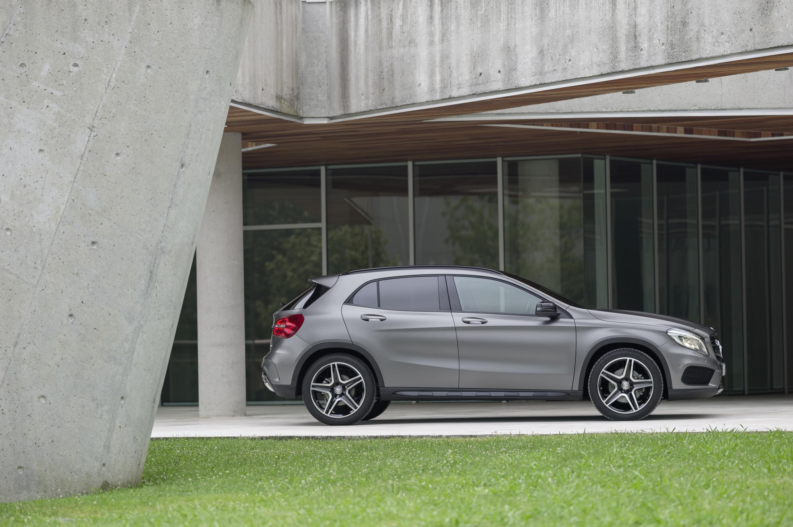 Mercedes-Benz Classe Gla 2011 - 2016 – L'annuel de l'automobile
