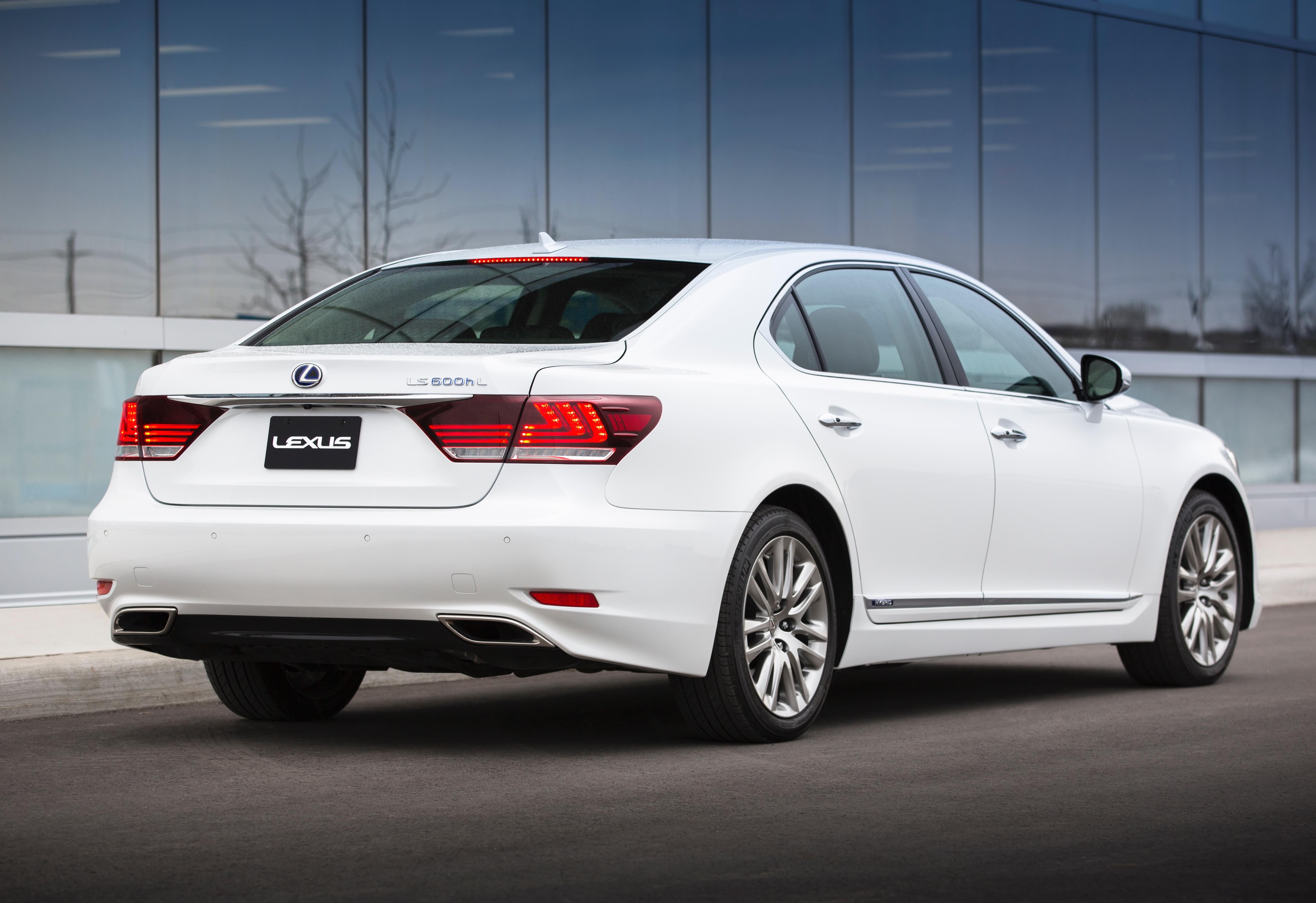 Lexus LS 2012 - 2017 – L'annuel de l'automobile
